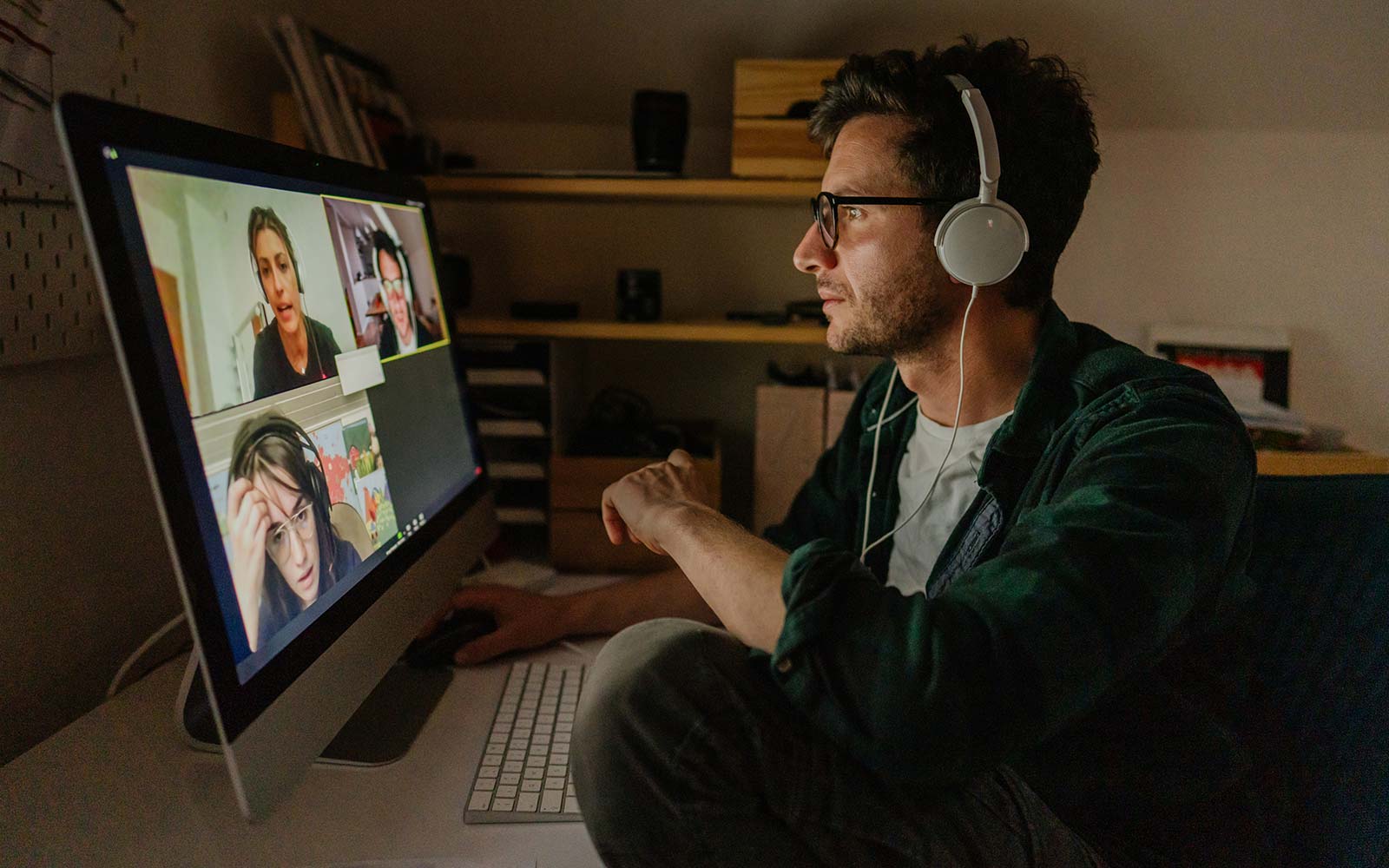 How to quickly implement remote work strategies for your business - Flexxus